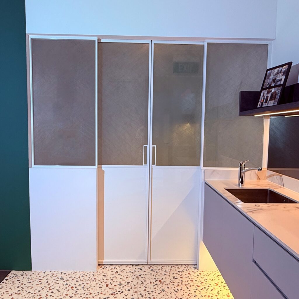 Niche Glass Enclosures - Aust Screen